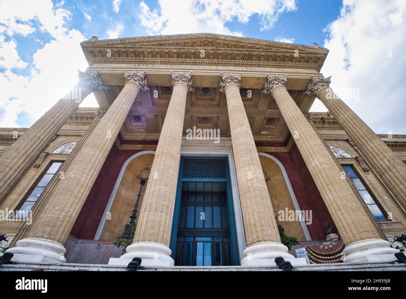 View of the facade of the Massimo theater in Palermo Stock Photo - Alamy