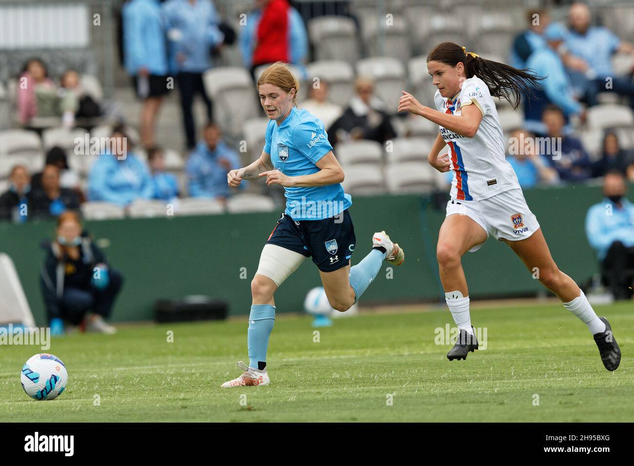 Moving after photos hi-res stock photography and images - Alamy