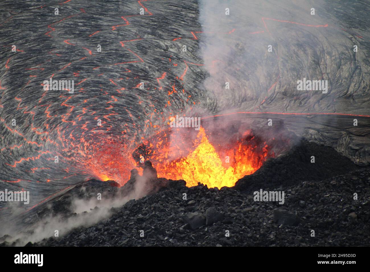 Kapoho, United States of America. 05 October, 2021. Spatter from the ...