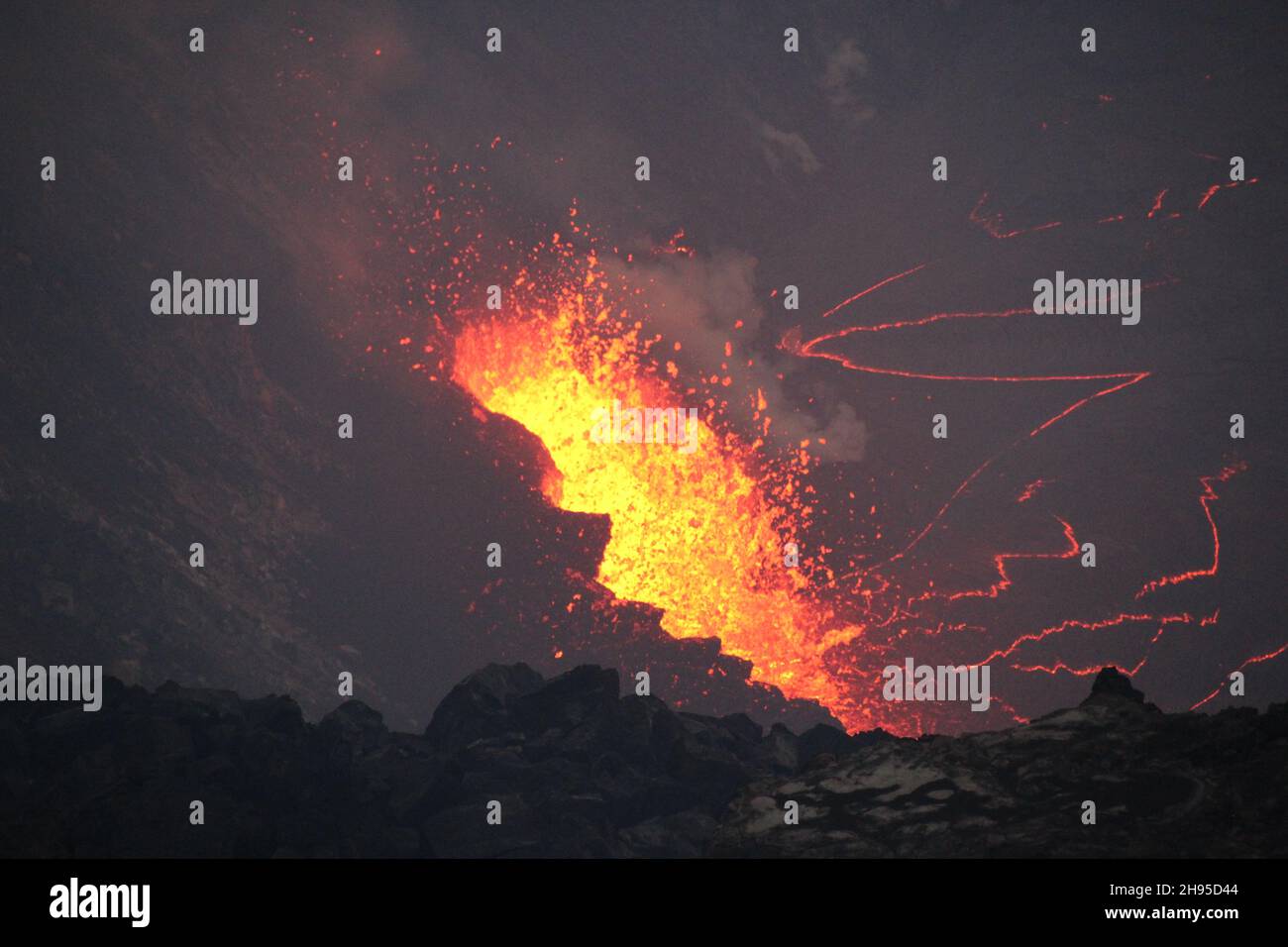 Kapoho, United States of America. 30 September, 2021. A new eruption ...
