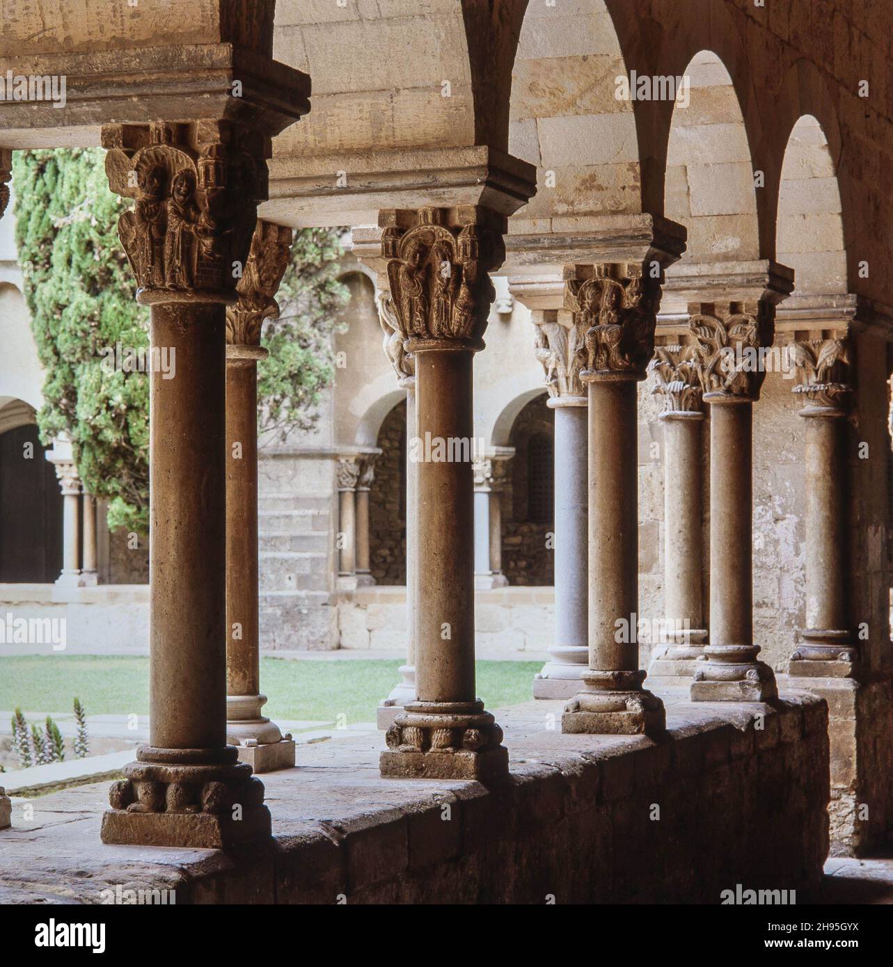 Monasterio sant cugat valles hi-res stock photography and images - Alamy