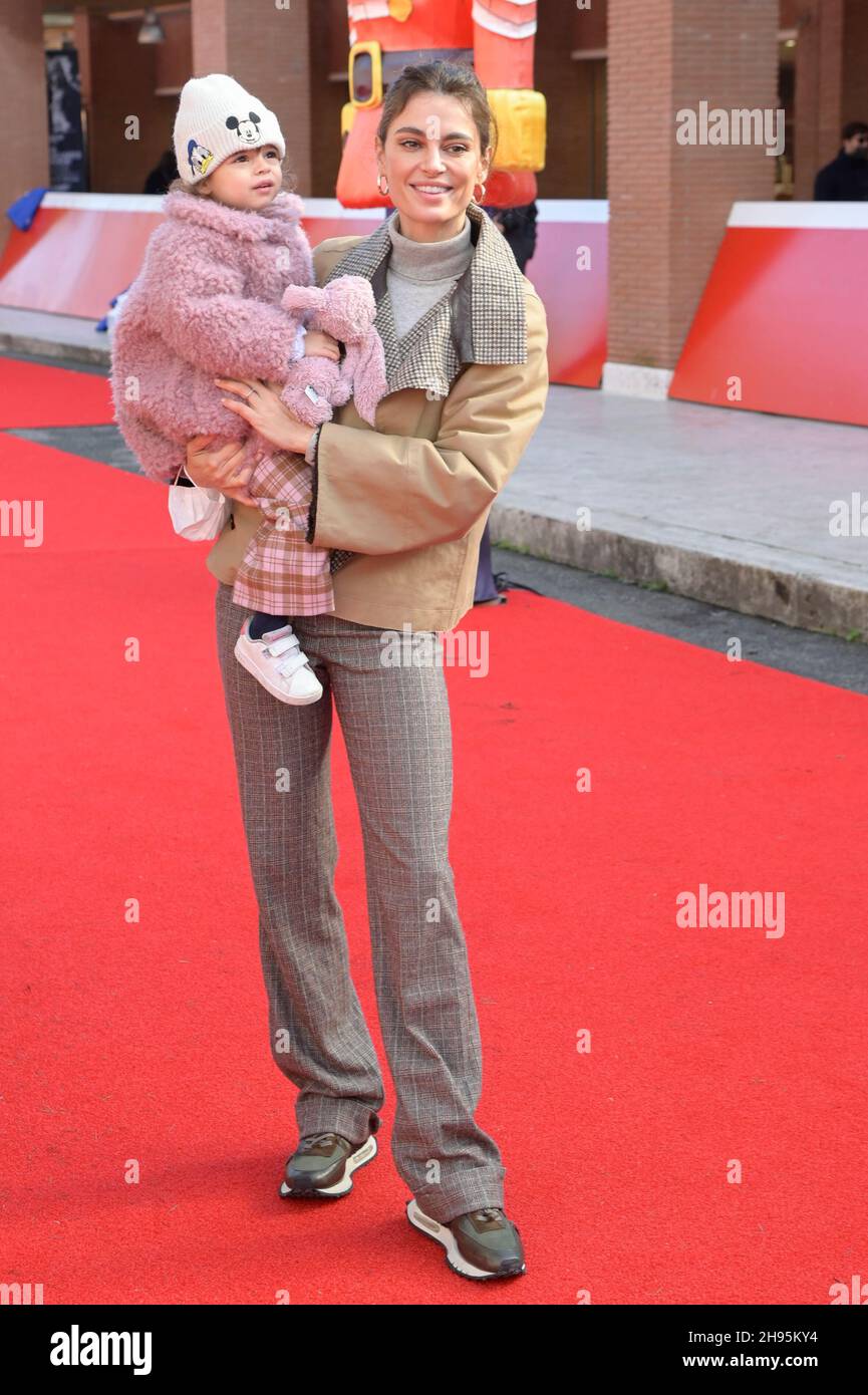 Caroline leon di lodovico hi-res stock photography and images - Alamy