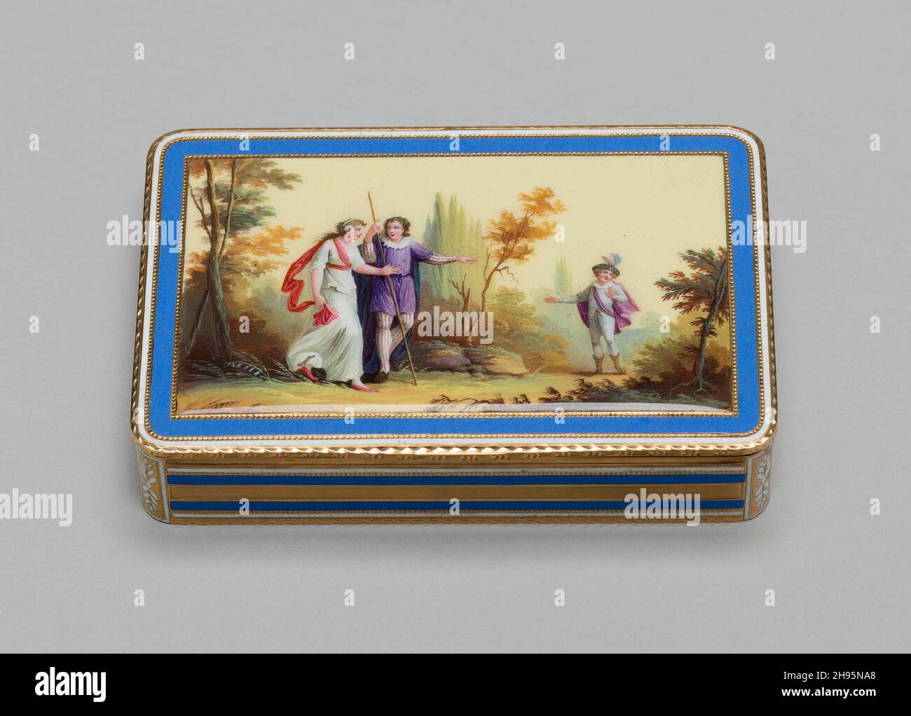 Snuff boxes 19th century hi-res stock photography and images - Alamy