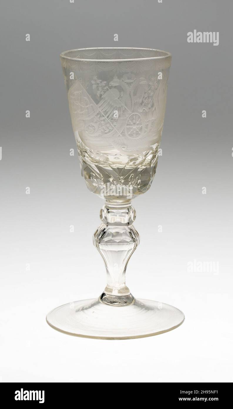 Roman glass goblet hi-res stock photography and images - Alamy