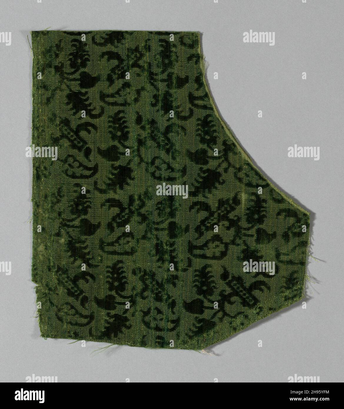 Fragment green silk fabric hi-res stock photography and images - Alamy