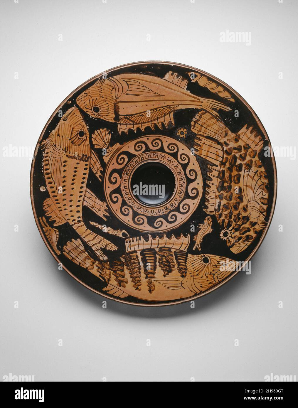 Greek ancient fish plate hi-res stock photography and images - Alamy