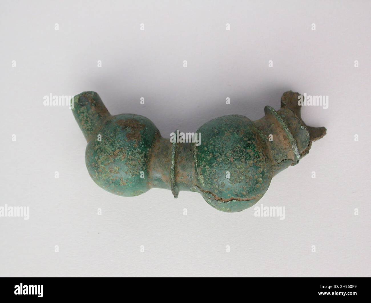 Bow Fibula, Geometric Period (800-700 BCE Stock Photo - Alamy