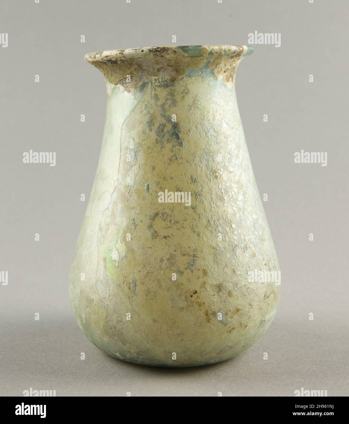 Roman glass vessel syria hi-res stock photography and images - Alamy