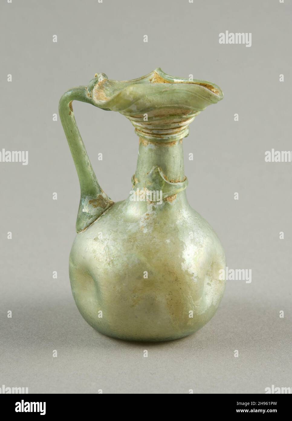 Syrian glass jug hi-res stock photography and images - Alamy