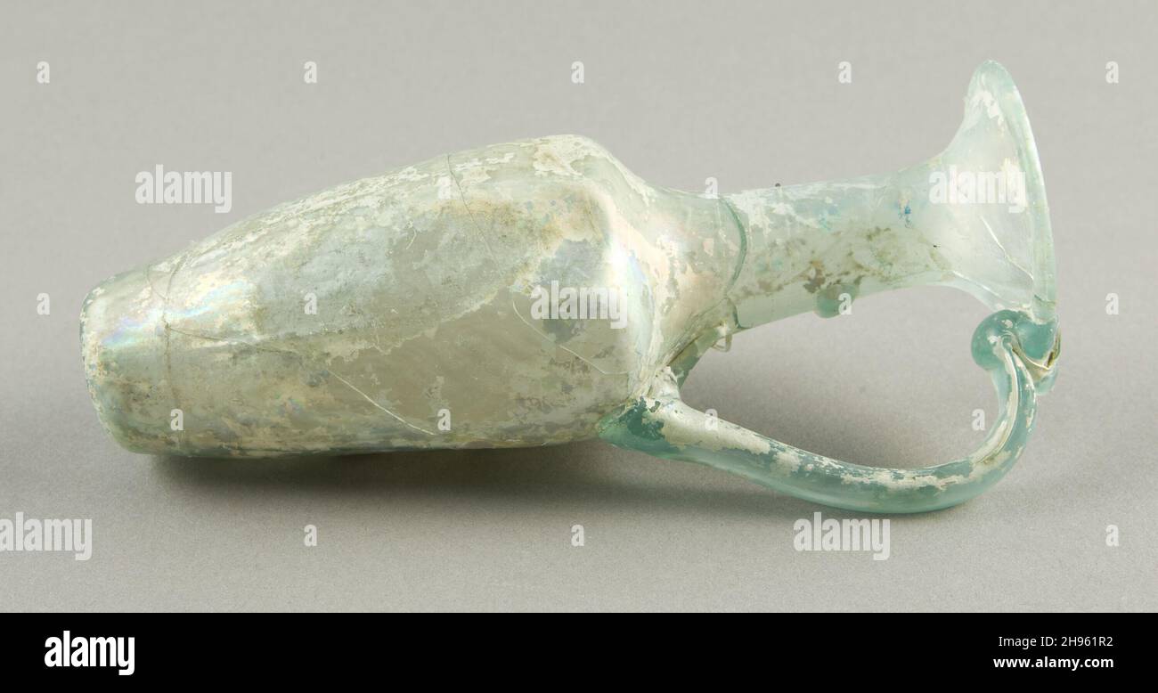 Roman flask hi-res stock photography and images - Alamy