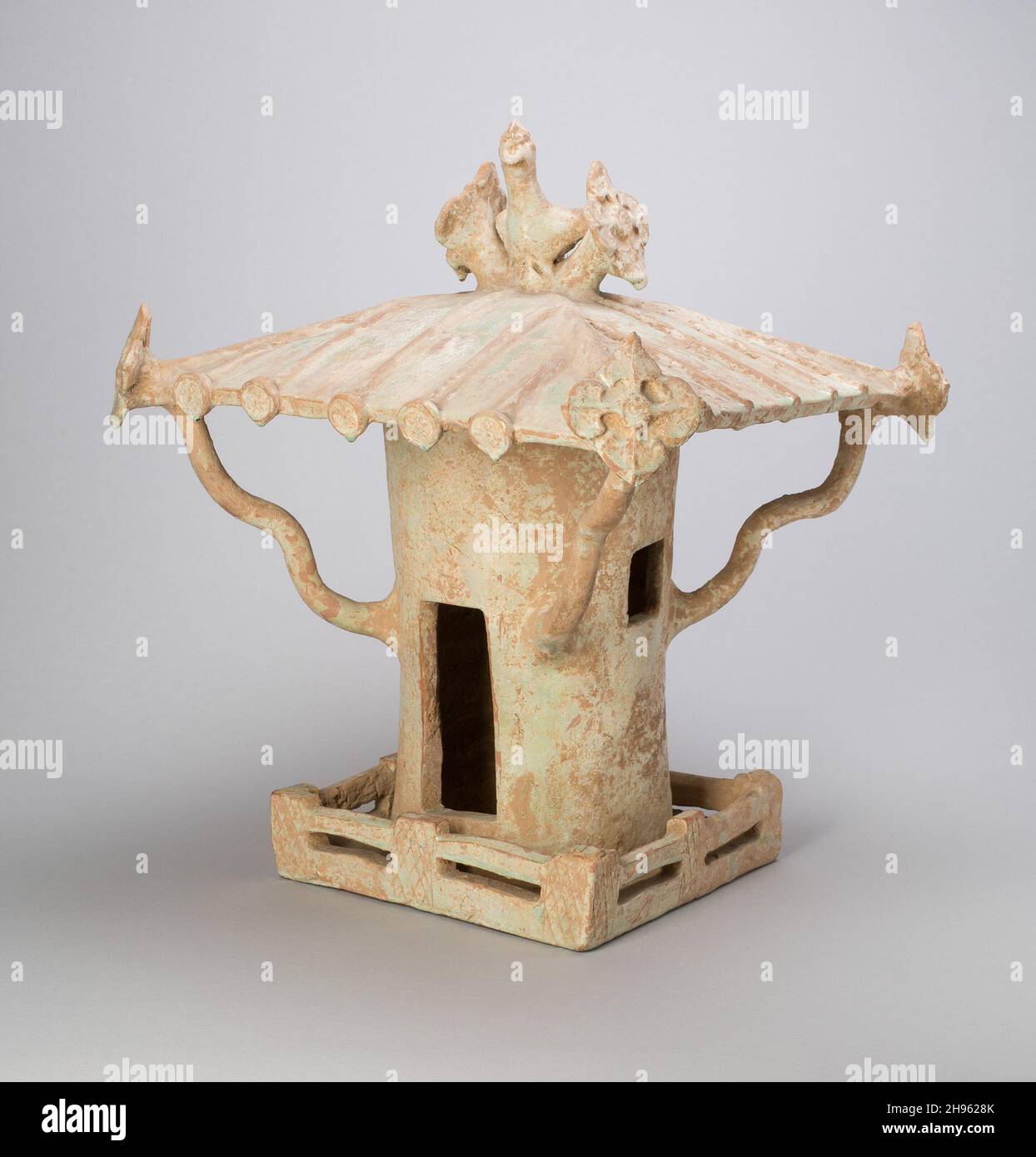 Han dynasty building model hi-res stock photography and images - Alamy