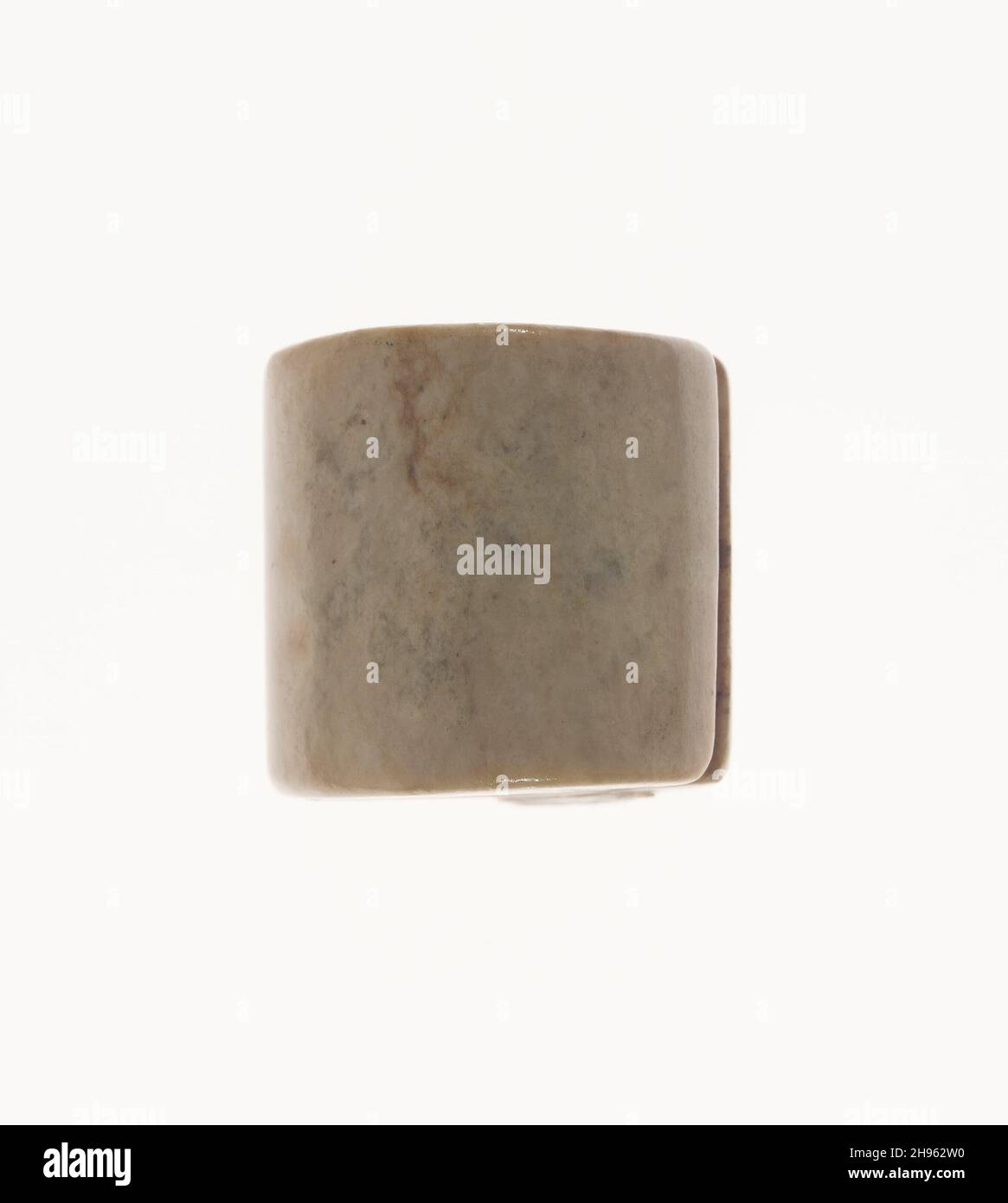 Slit Tube (jue), Neolithic period, 5th/4th millennium B.C Stock Photo ...