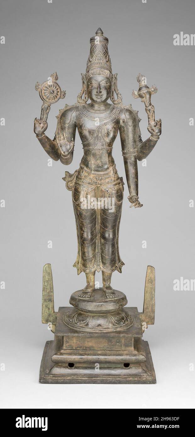 Four-Armed God Vishnu Holding Discus and Conch, Vijayanagar period ...