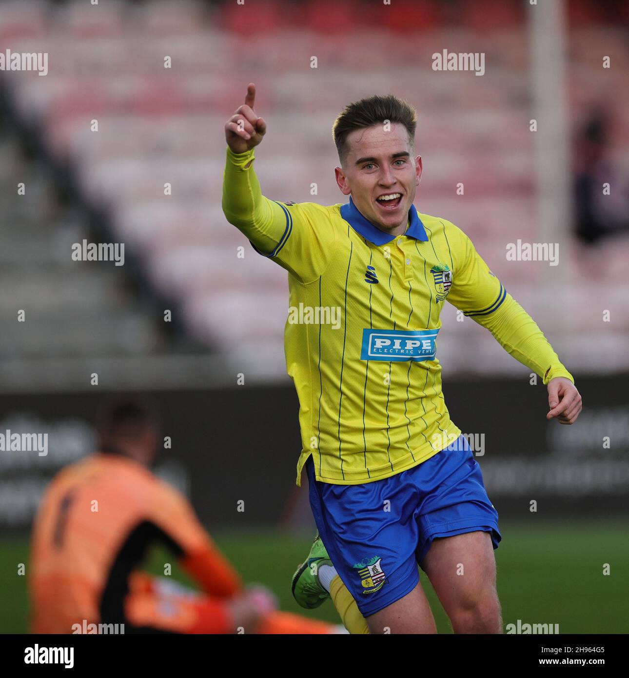 Celebration pointing gloves football hi-res stock photography and ...