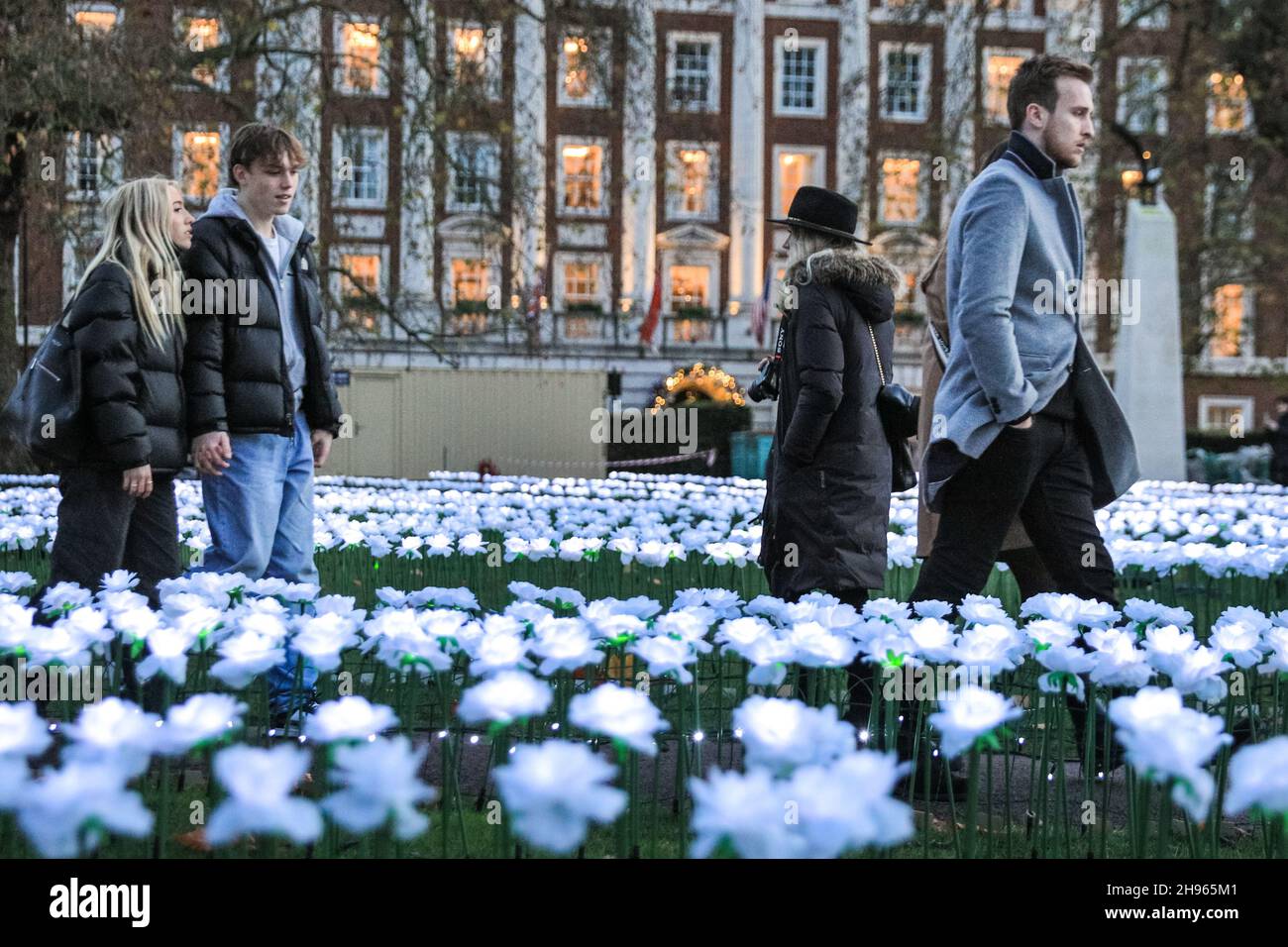 Ever after garden london hi-res stock photography and images - Alamy