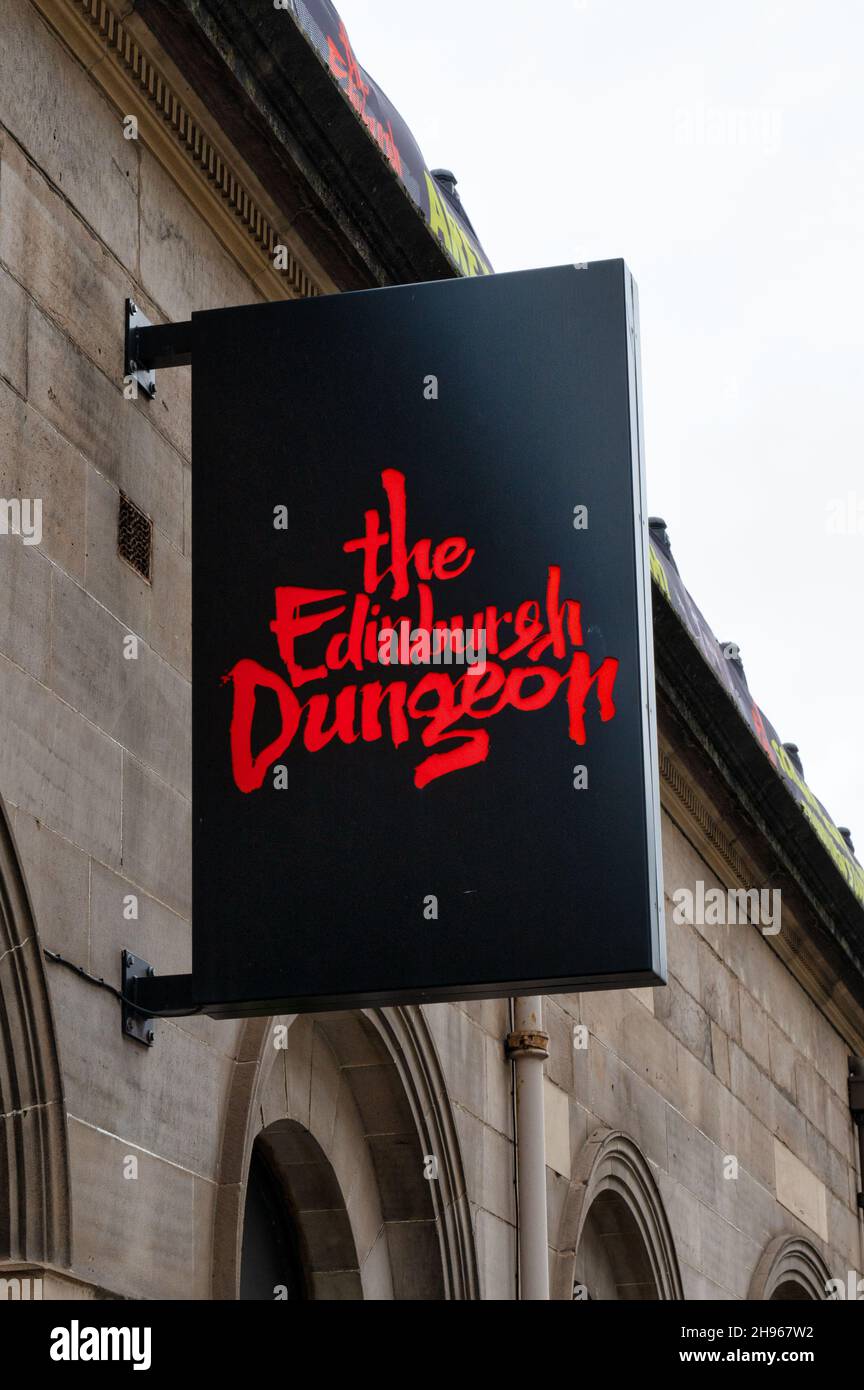 The edinburgh dungeon sign hi-res stock photography and images - Alamy