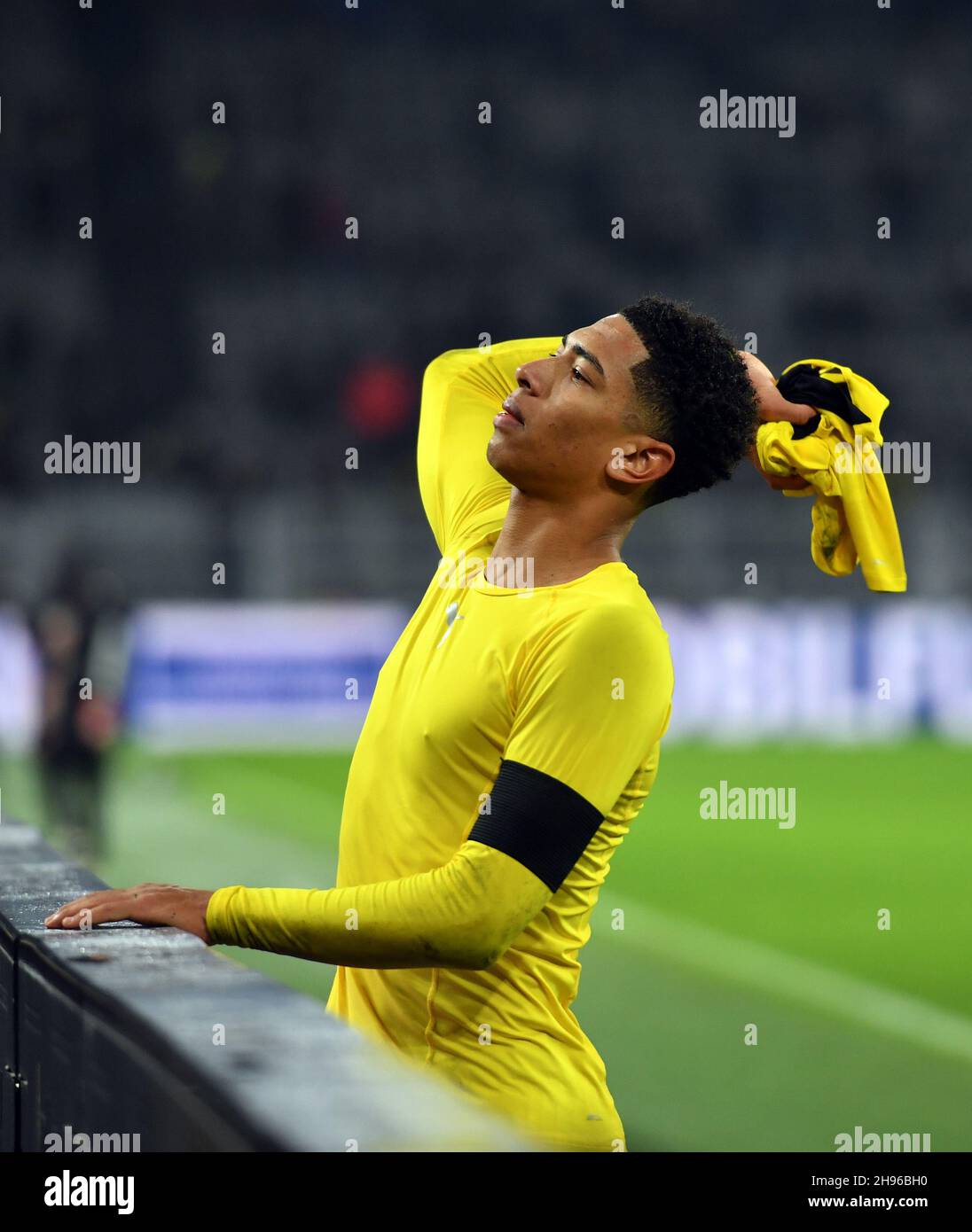 Dortmund, Germany. 04th Dec, 2021. Football, Bundesliga, Borussia ...