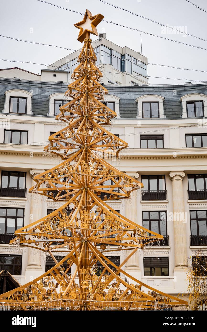 Christmass tree at Bucharest Christmas Market Stock Photo - Alamy