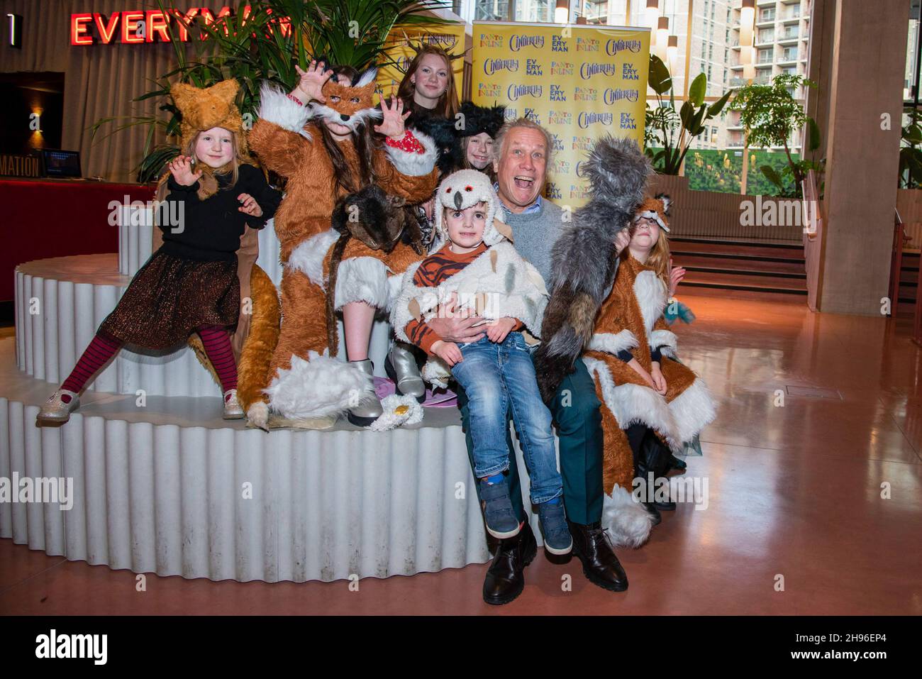 Peter Duncan and children in costumes attend the film premiere ...