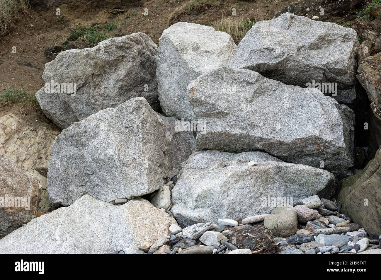 Rough hewn blocks hi-res stock photography and images - Alamy