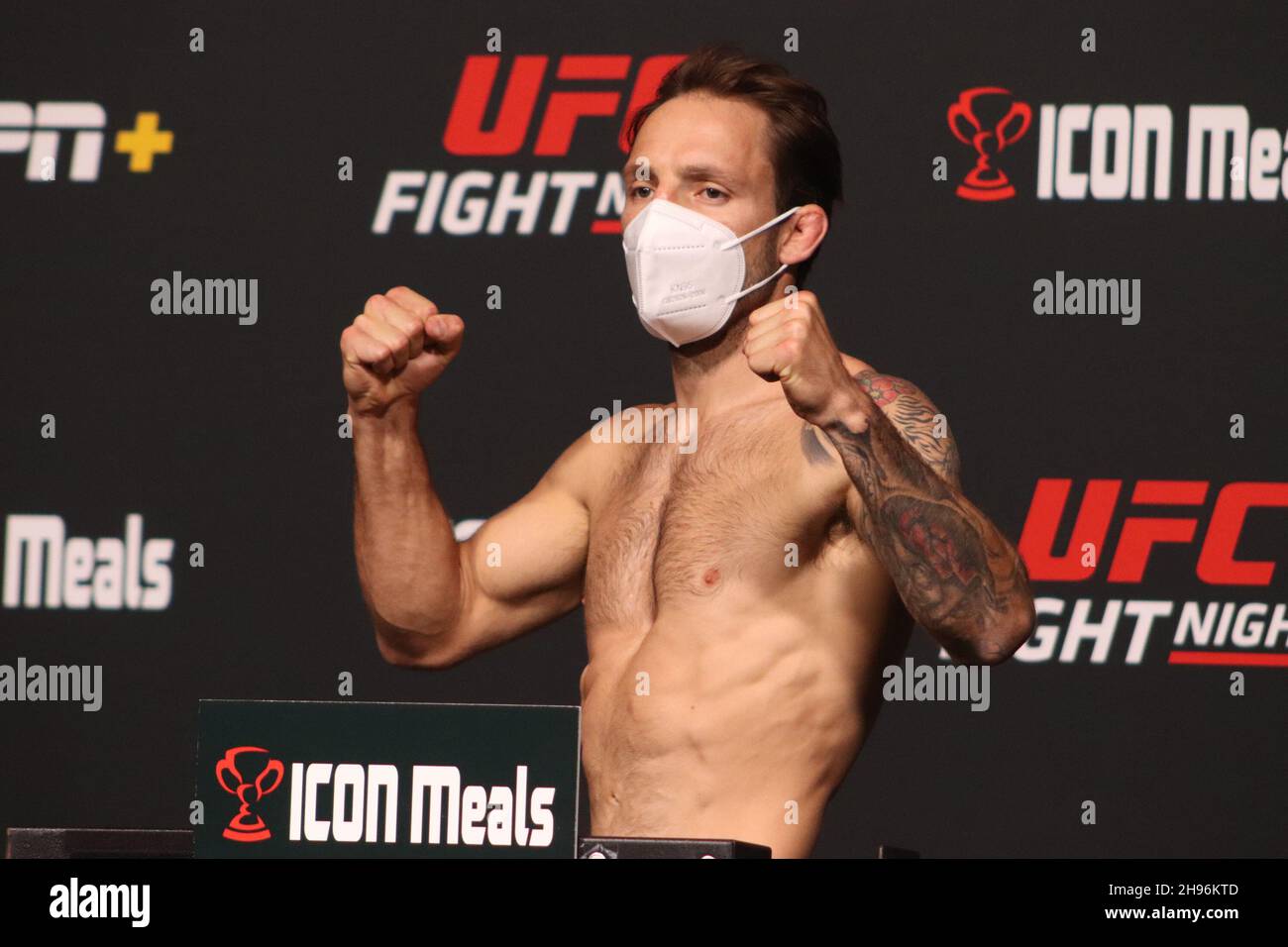 LAS VEGAS, NV - DECEMBER 3: Brad Riddell poses on the scale during the ...