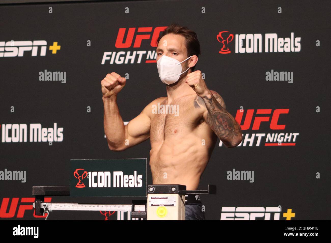LAS VEGAS, NV - DECEMBER 3: Brad Riddell poses on the scale during the ...