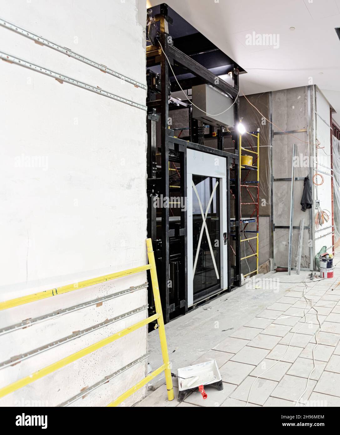 Installation and assembly of a high-speed elevator in a modern ...