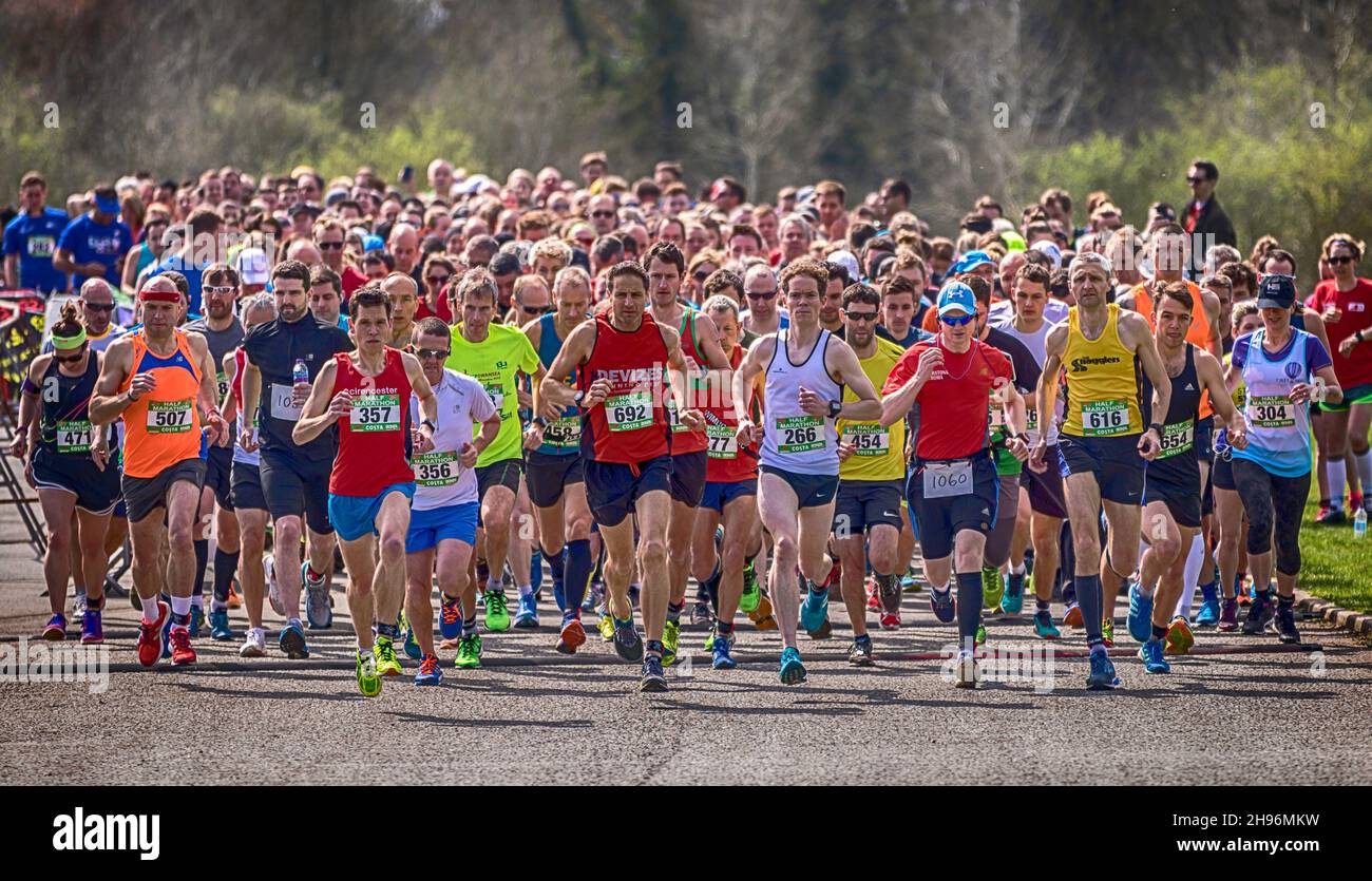 People running half Marathon Stock Photo - Alamy