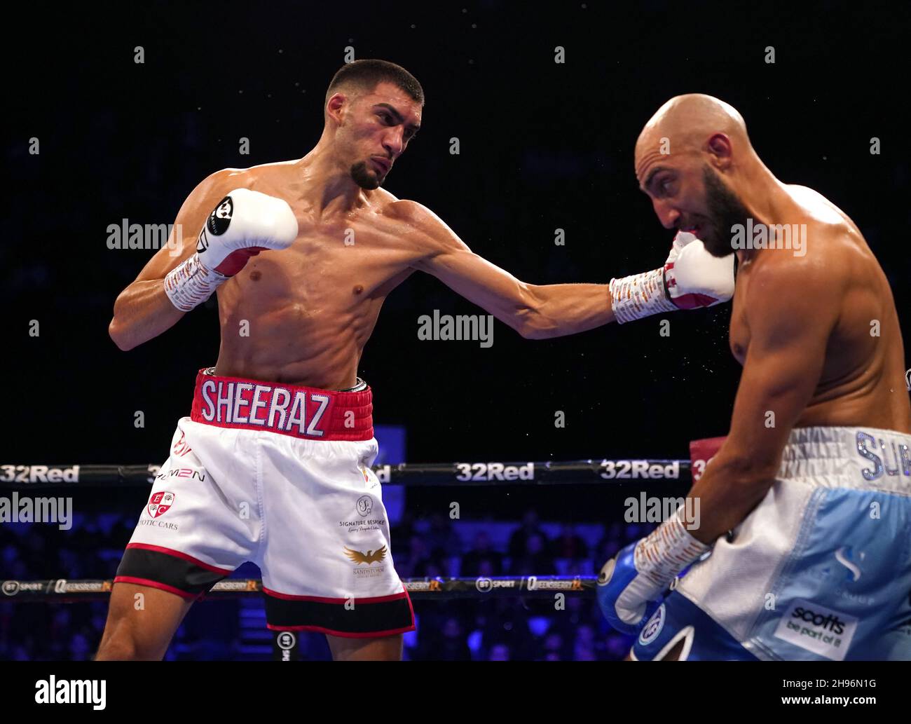 Hamzah Sheeraz (left) and Bradley Skeete in the World Boxing ...