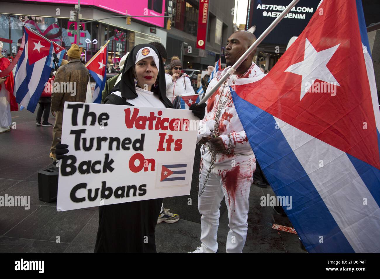 Cubans in New York City demonstrate to raise awareness about repression ...