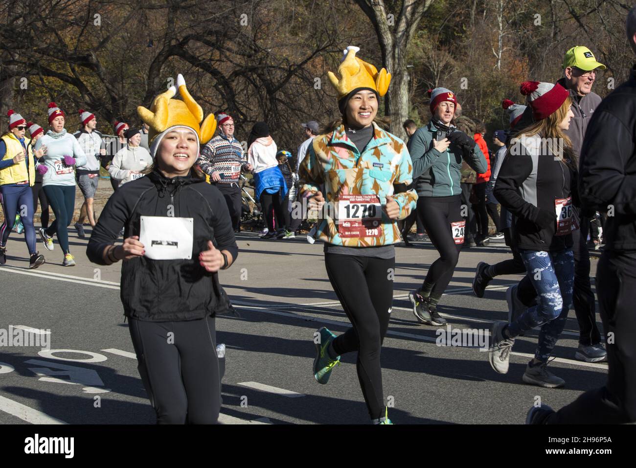 More than 2,800 runners participate in the 5 mile Turkey Trot in ...