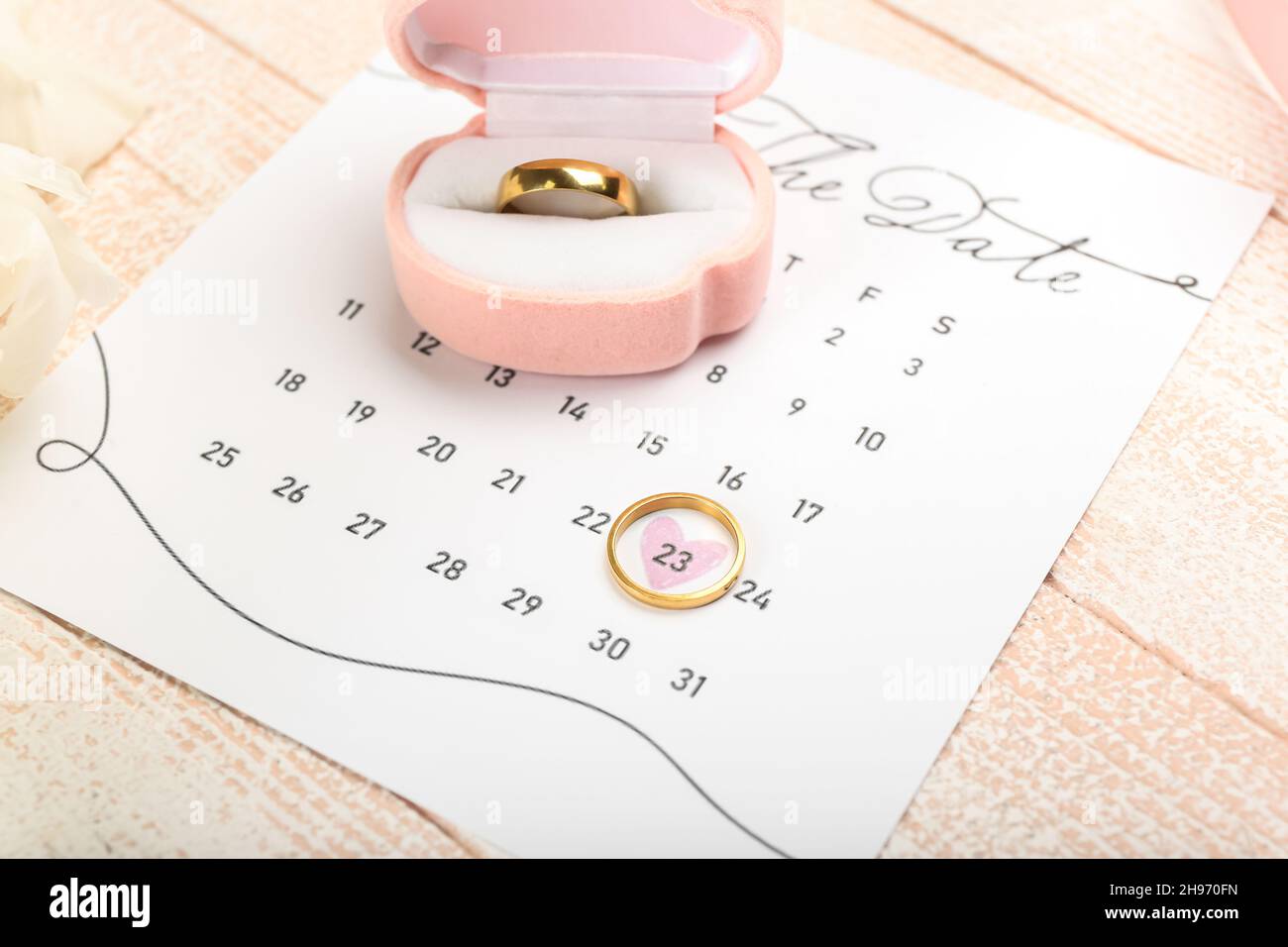 Wedding planning checklist calendar hi-res stock photography and images ...