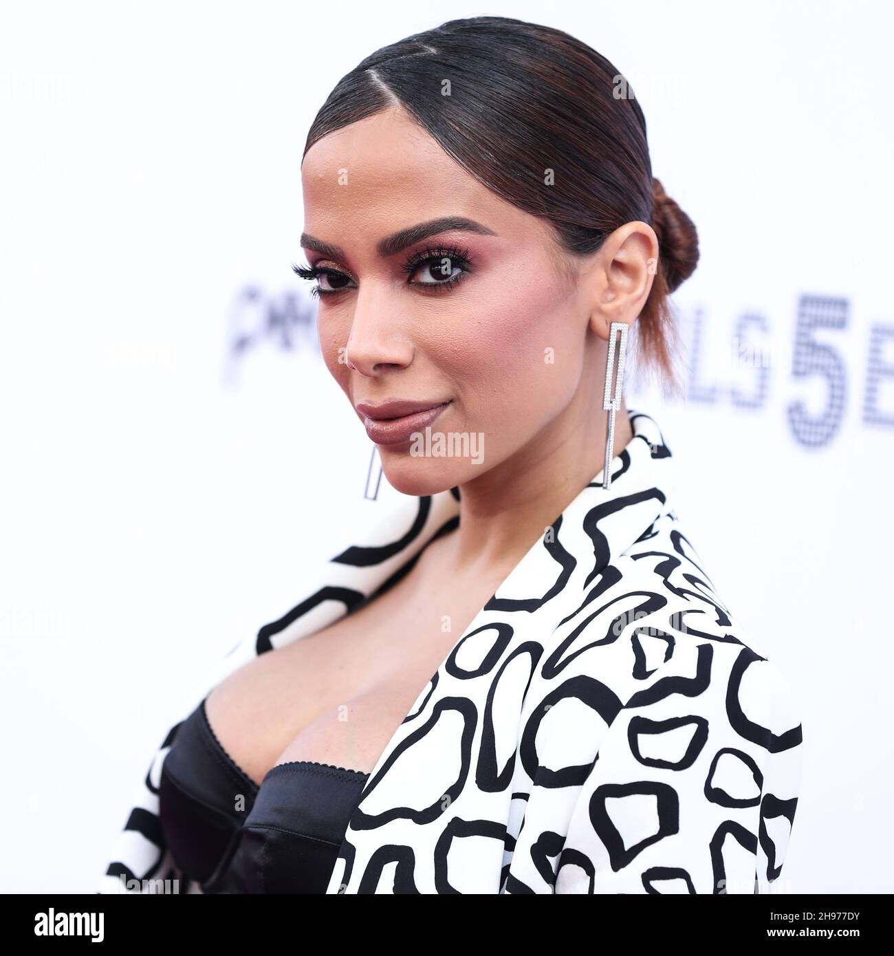 LOS ANGELES, CALIFORNIA, USA - DECEMBER 04: Brazilian singer Anitta ...