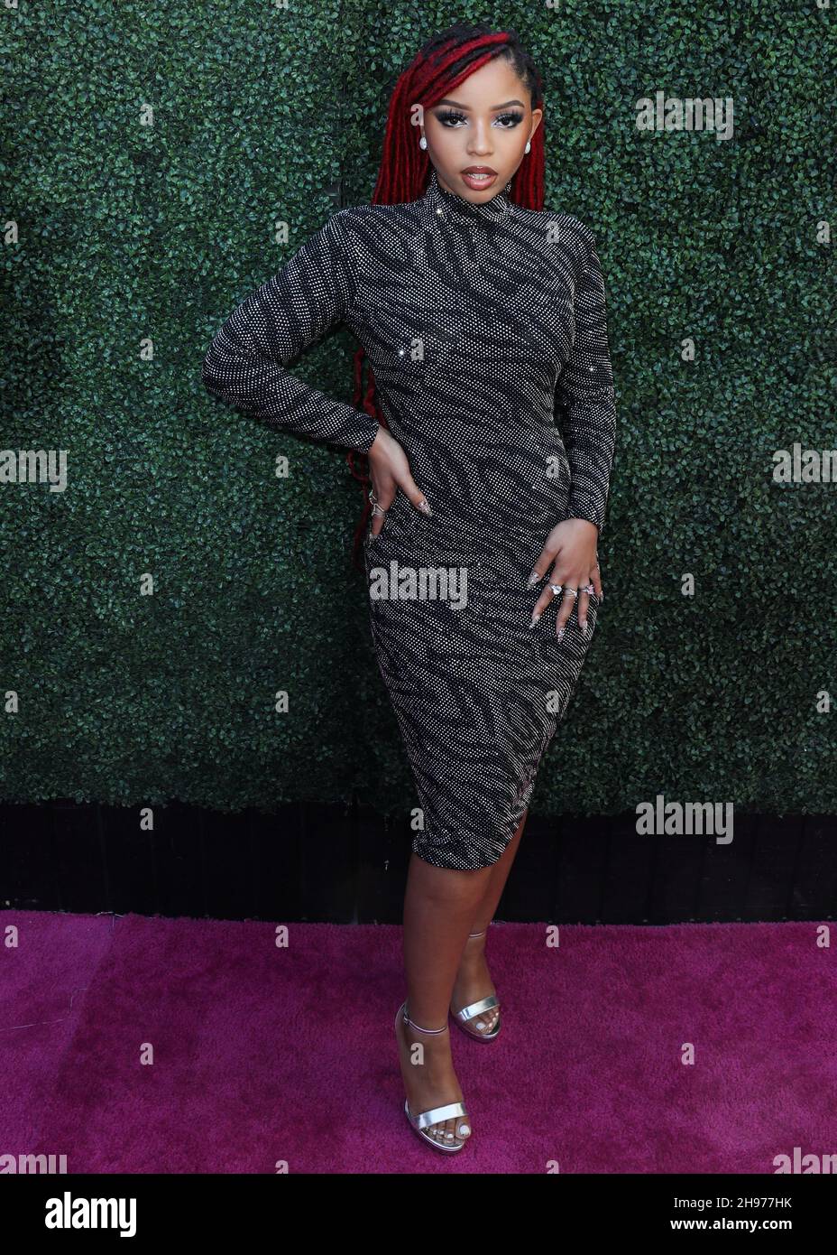 LOS ANGELES, CALIFORNIA, USA - DECEMBER 04: Singer Chloe Bailey wearing ...
