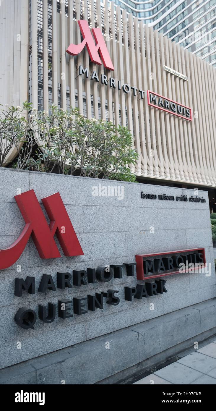 Bangkok Marriott Marquis Queen’s Park Sign Billboard Soi Sukhumvit 22 ...
