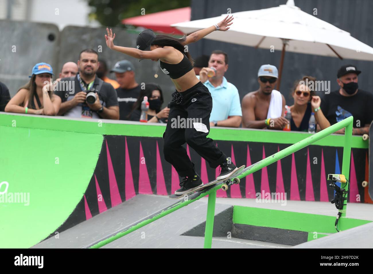 Rio de Janeiro, Brazil. 4th Dec, 2021. Carla Karoline competes at the ...