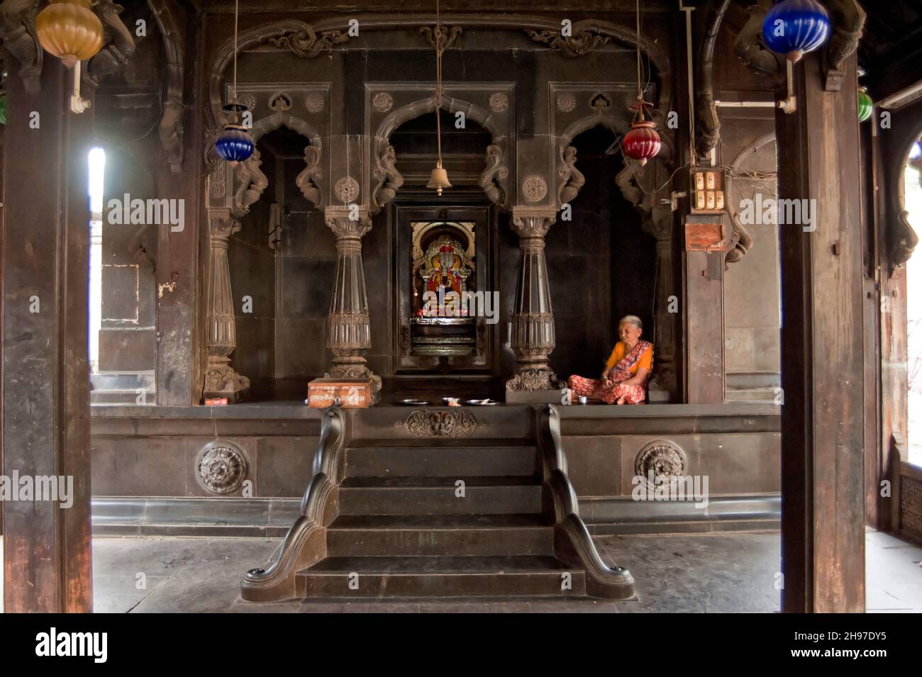 Beautifully carved pillars in stone of Sri Datta Temple at Phaltan ...