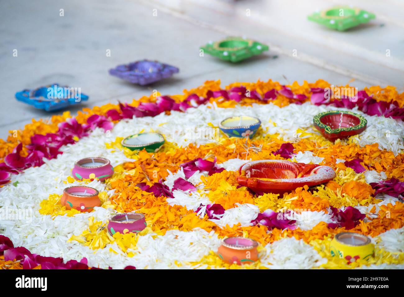 Onam pookalam design hi-res stock photography and images - Alamy