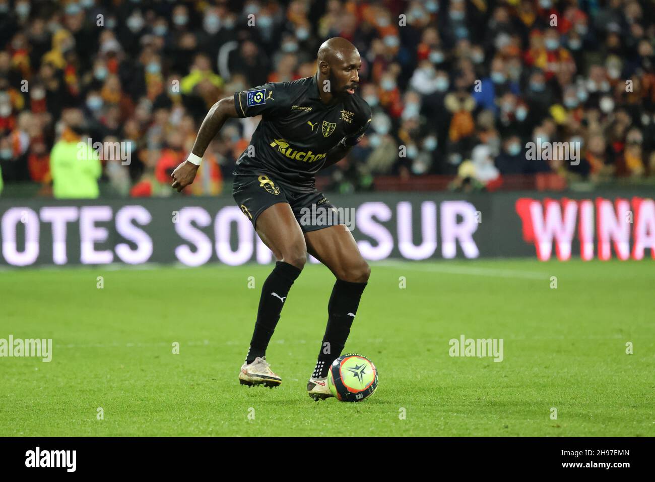 Seko Fofana 8 captain Lens during the French championship Ligue 1 football match between RC Lens ...