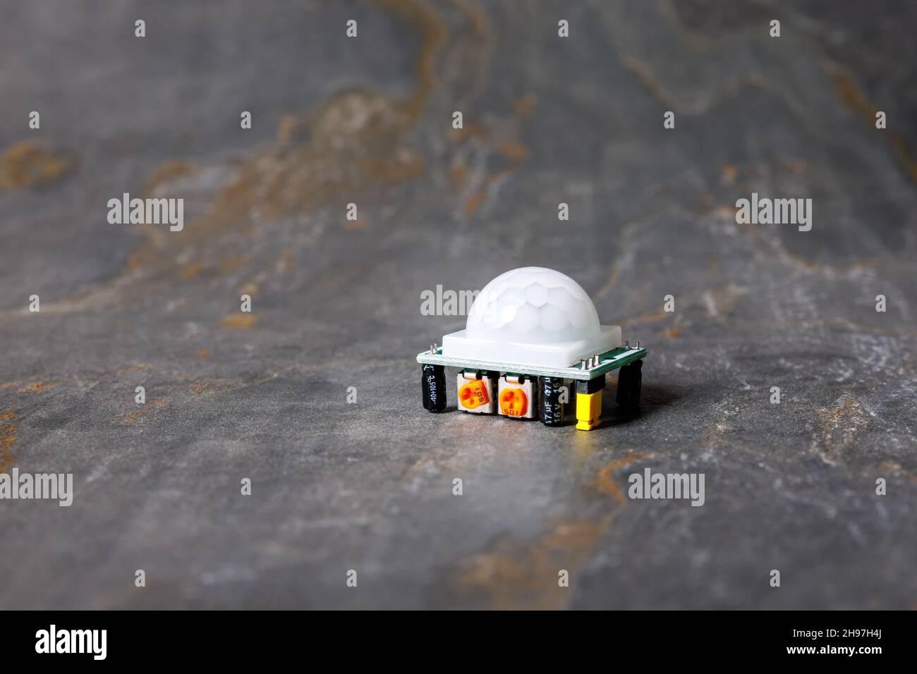 Hc sr501 pir sensor hi-res stock photography and images - Alamy