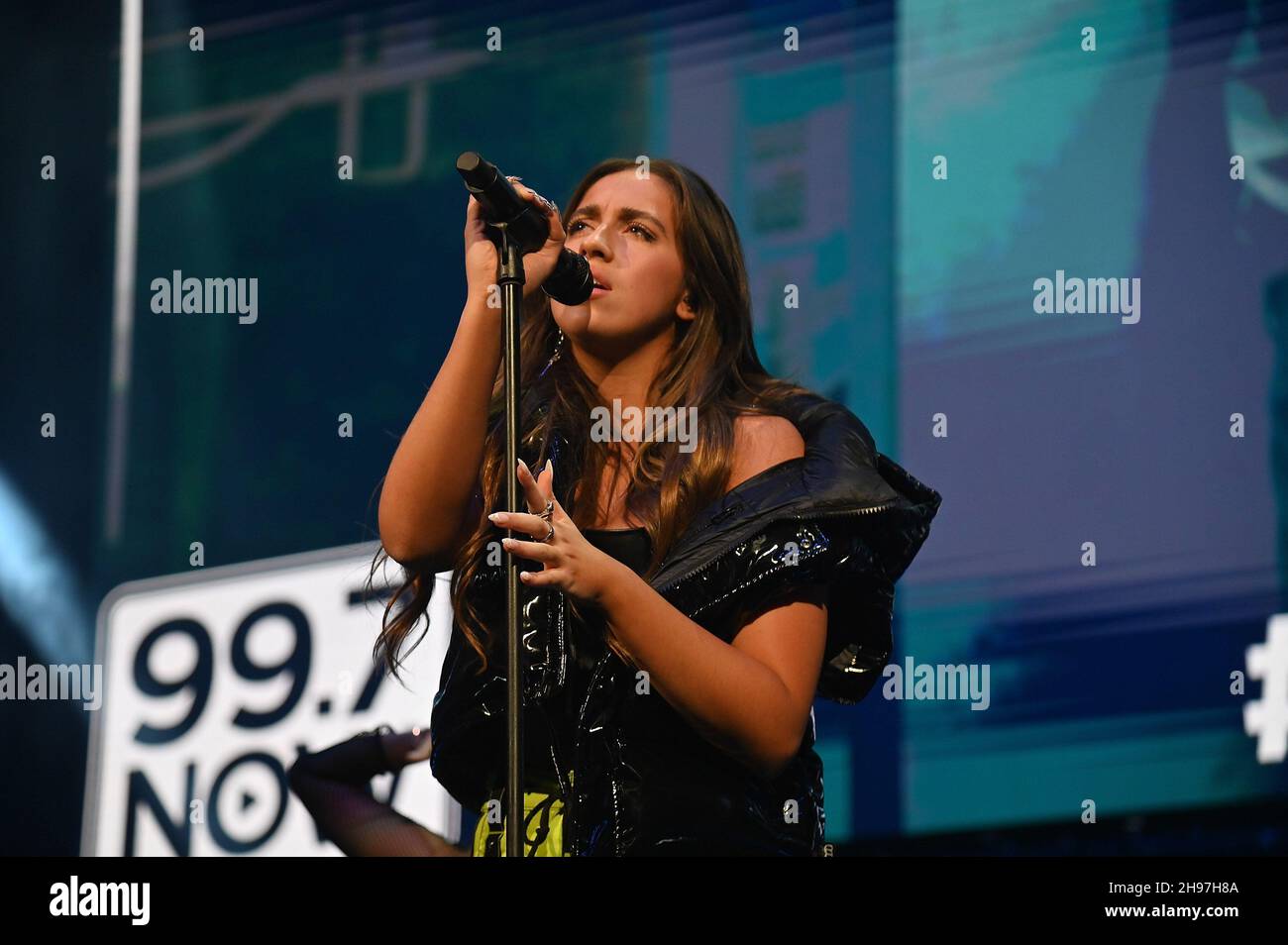 Tate mcrae poptopia hi-res stock photography and images - Alamy