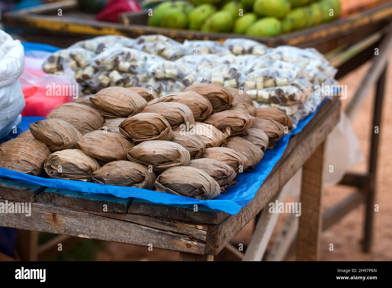 Jaggery piece hi-res stock photography and images - Alamy