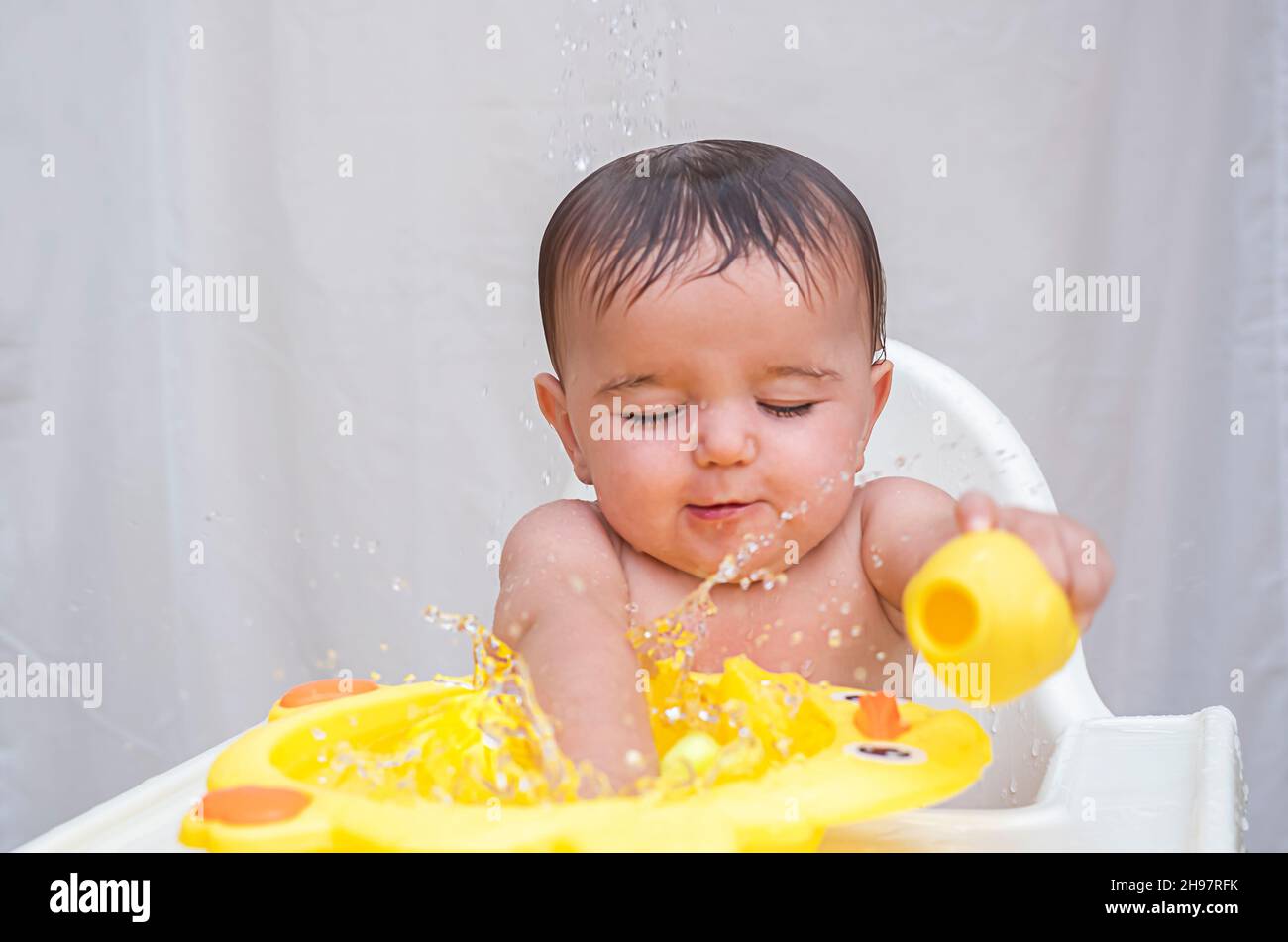 Water drops on chair hi-res stock photography and images - Alamy