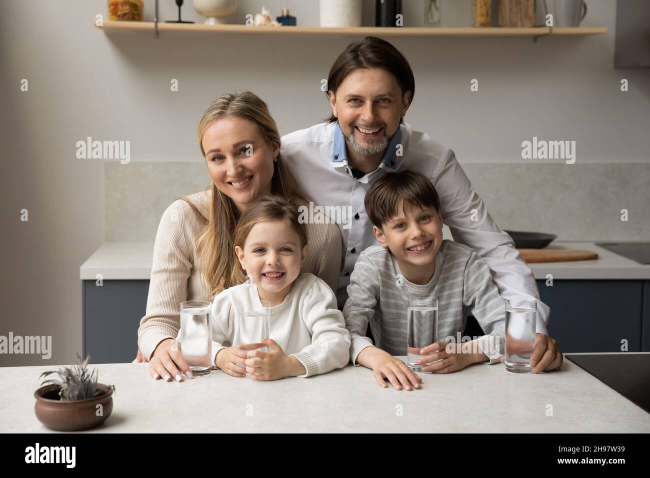 Female kids children water hi-res stock photography and images - Alamy