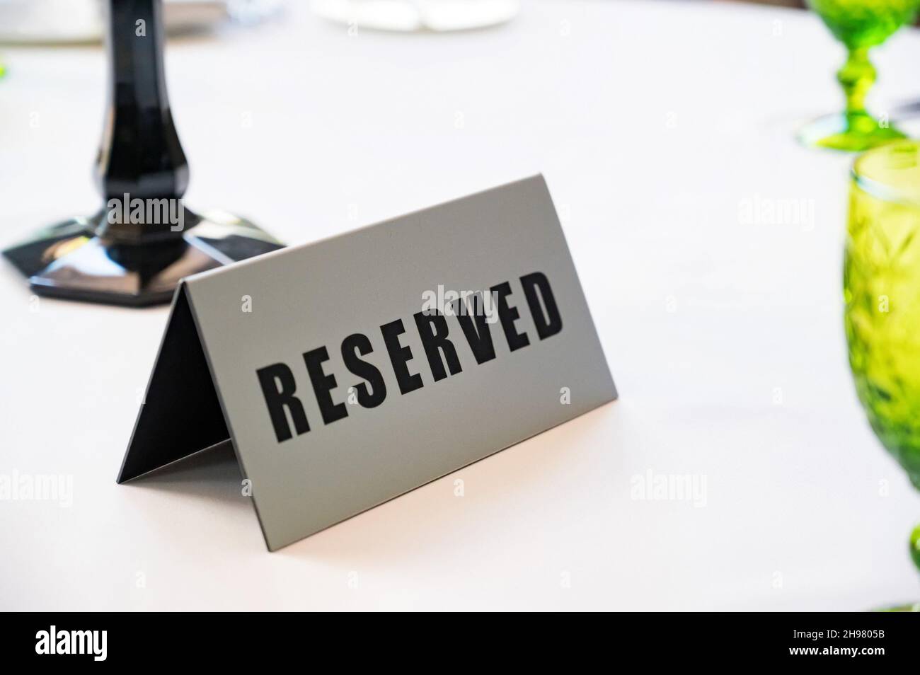 Regular guests hi-res stock photography and images - Alamy