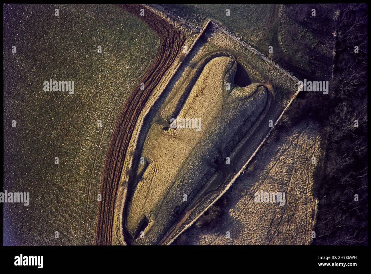 Belas Knap, a Neolithic chambered long barrow, Winchcombe ...