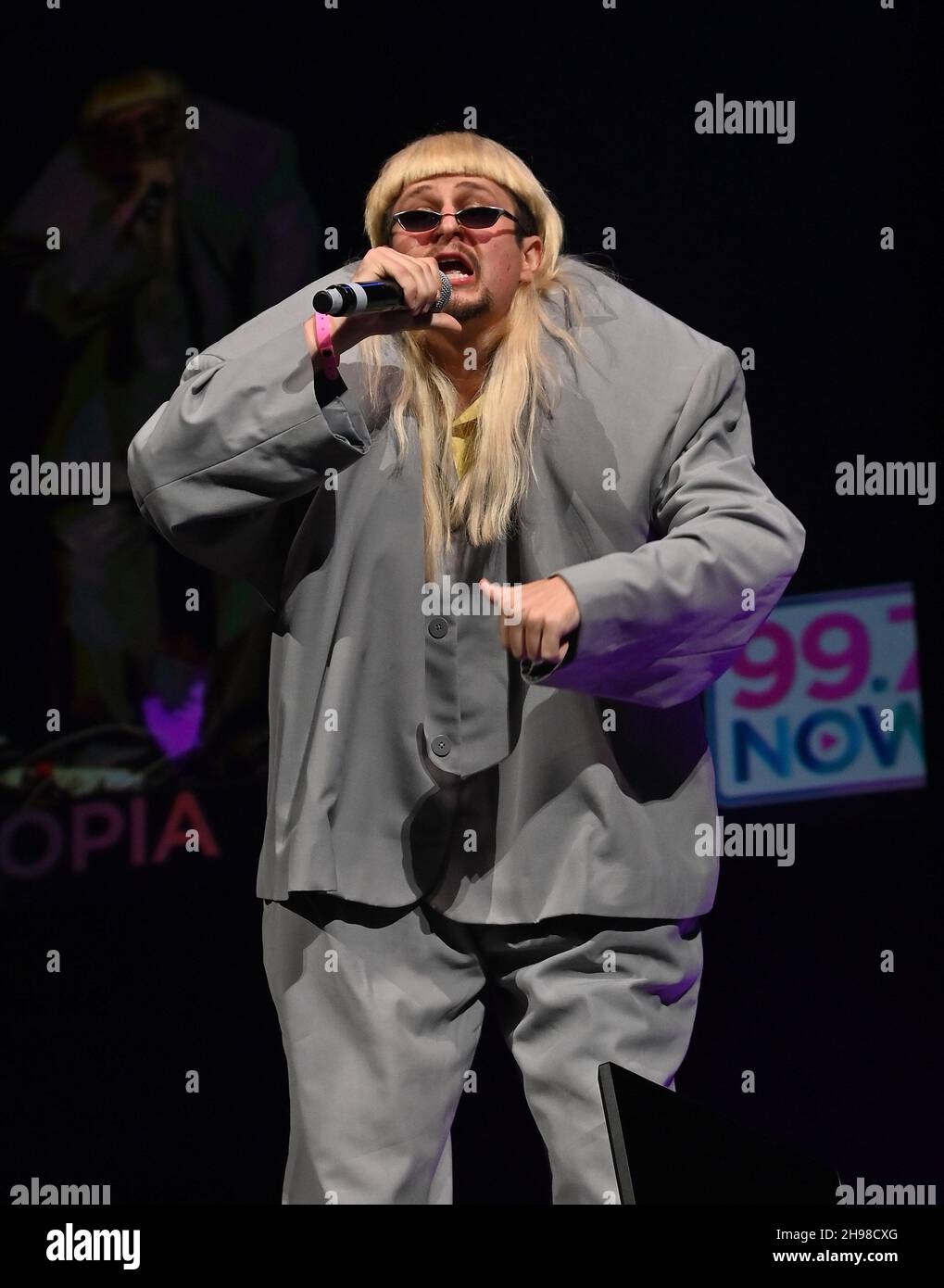 San Jose, USA. 04th Dec, 2021. Oliver Tree performs during the 2021 99. ...