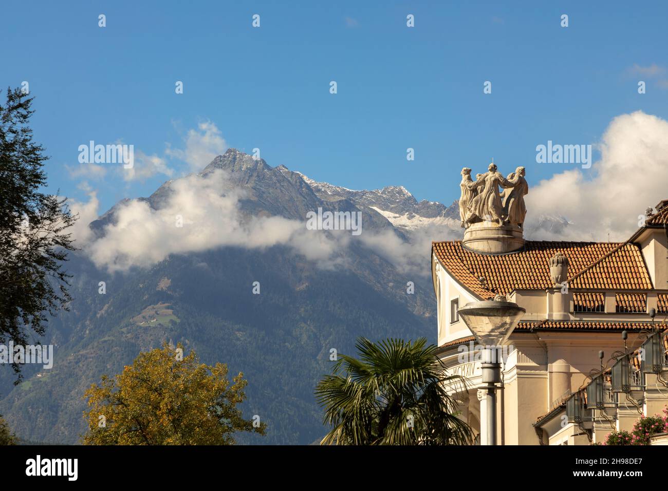 Cure house hi-res stock photography and images - Alamy