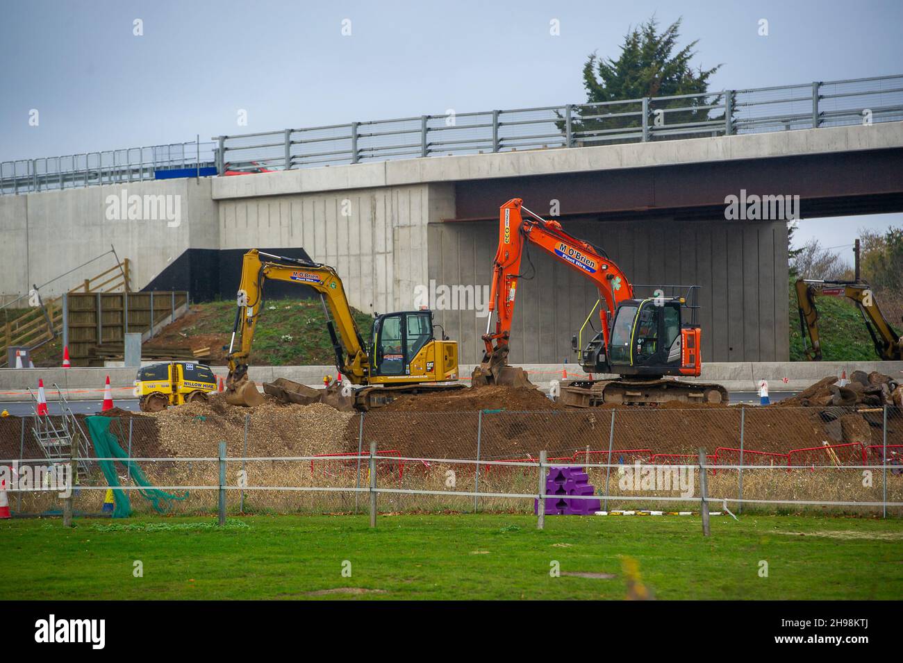 Dorney Reach, Buckinghamshire, UK. 5th December, 2021. Villagers in ...
