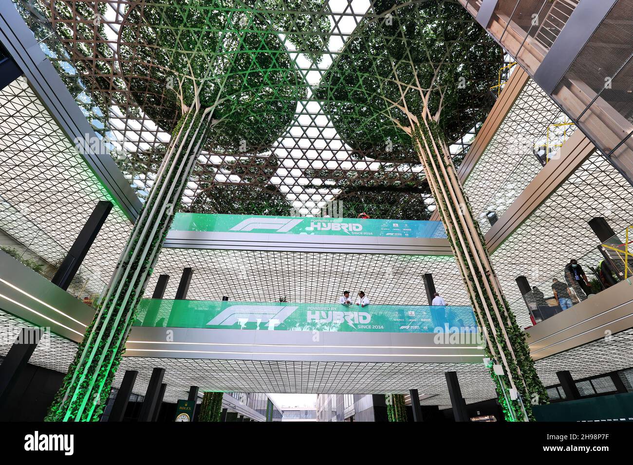 Jeddah, Saudi Arabia. 05th Dec, 2021. Circuit atmosphere - paddock ...